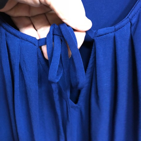Liz Claiborne | Tops | Liz Claiborne Cap Sleeve Top | Poshmark